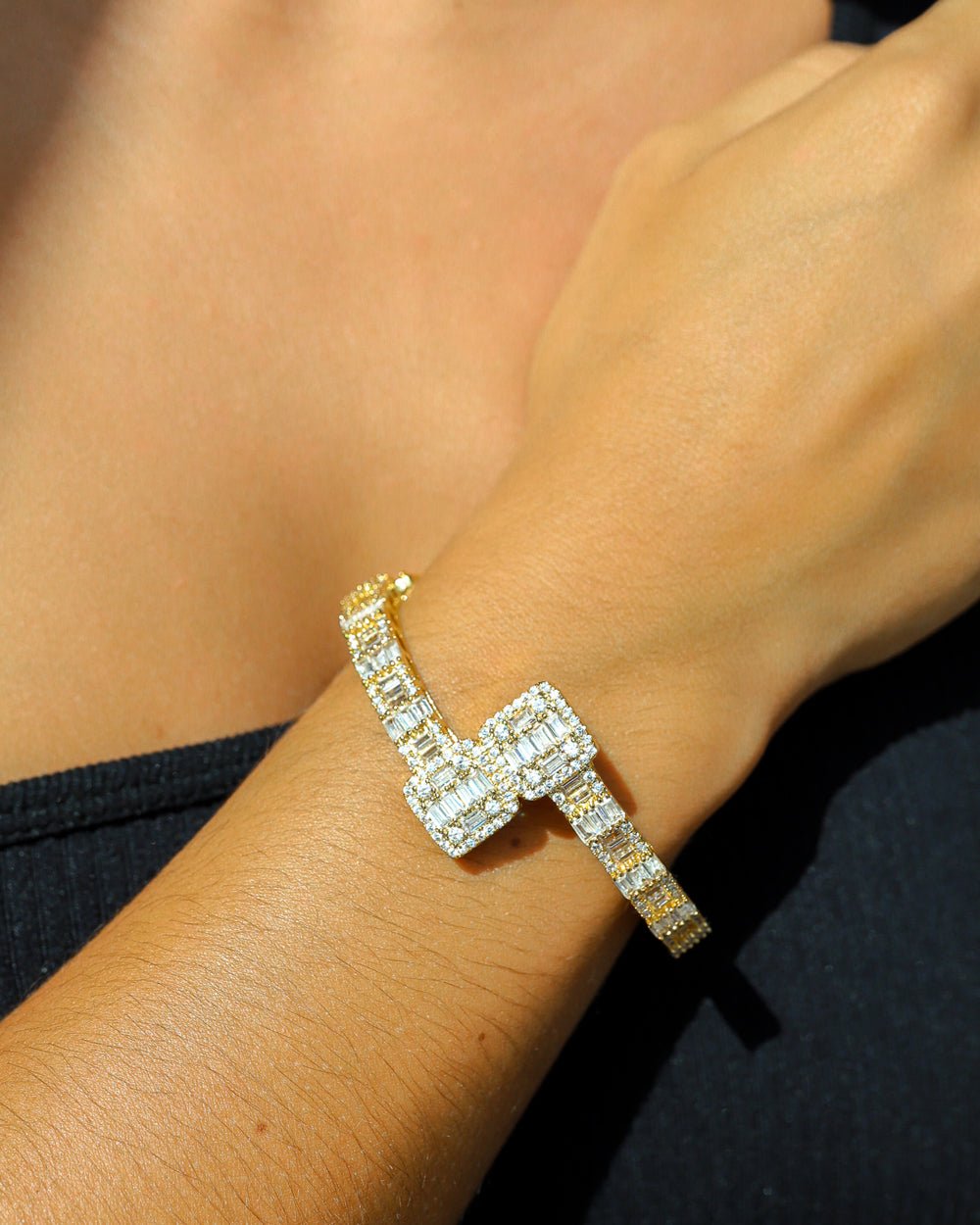 STUD ICE BRACELET- Gold – Zotic